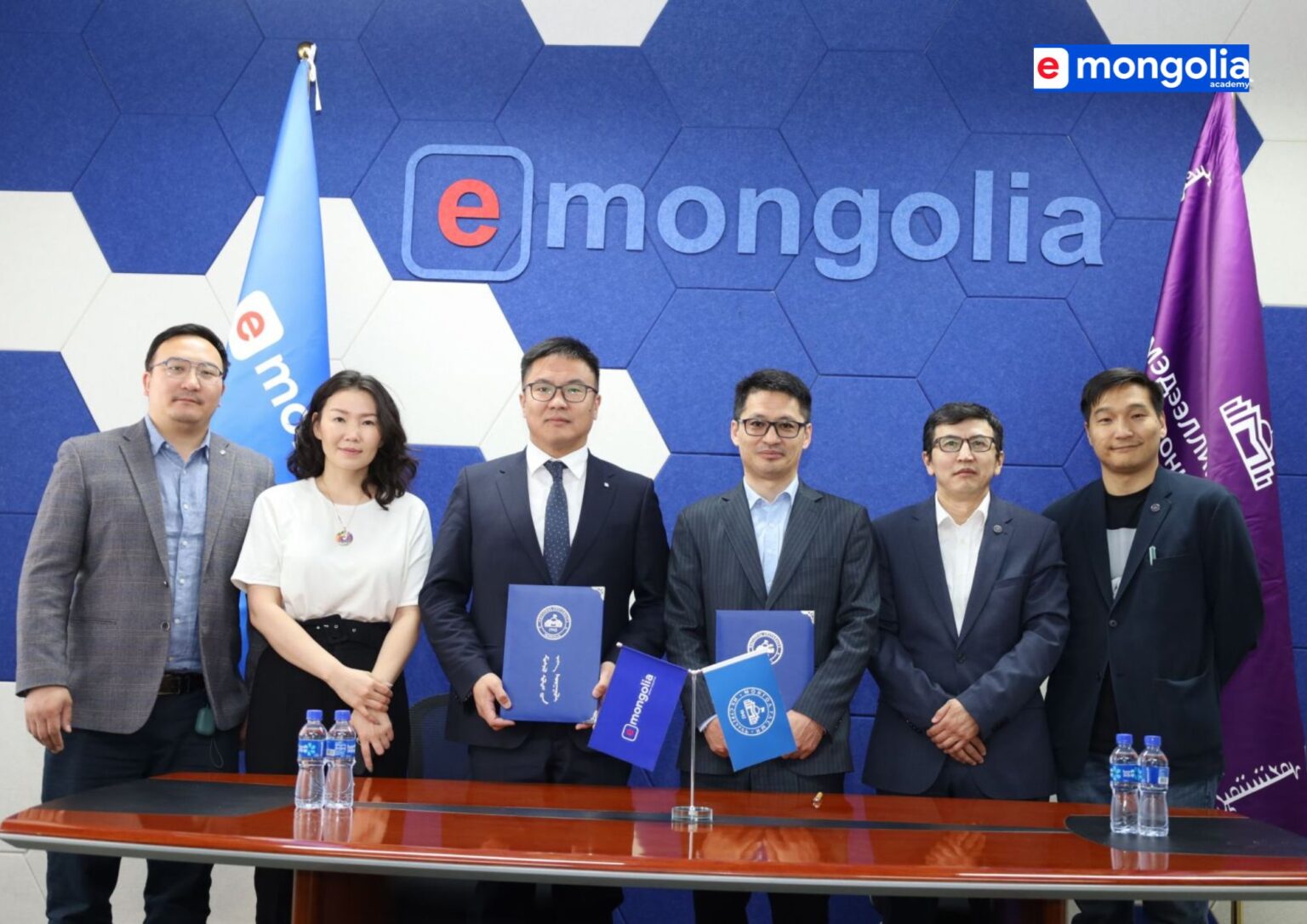 E-Mongolia системээс 87 байгууллагын 1263 үйлчилгээг цахимаар авах боломж бүрдсэн · E-Mongolia ...