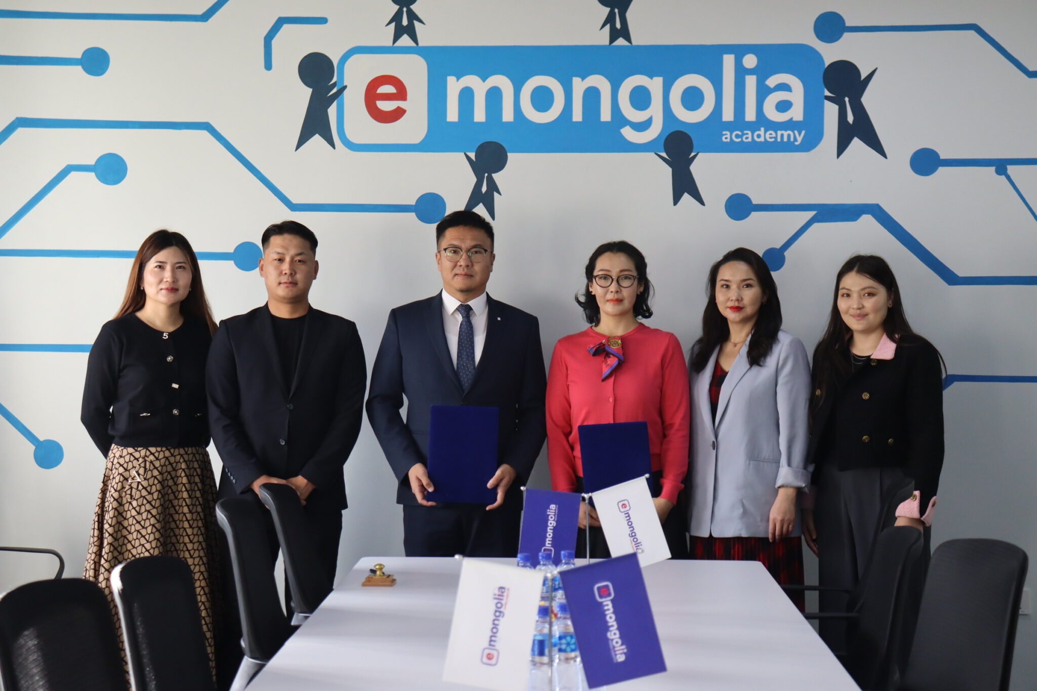 “Digital First”: Илүү дэвшилтэд E-Mongolia 5.0 хувилбараа танилцууллаа · E-Mongolia Academy